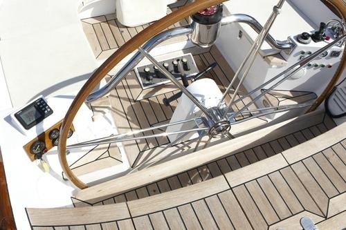 Yacht BOLERO, Farocean Marine (Pty) | CHARTERWORLD Luxury Superyacht ...